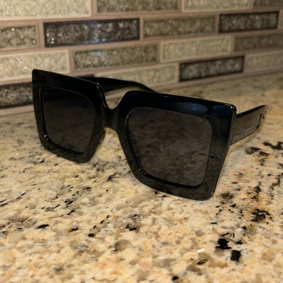 Accessories | Nwot Black Square Boxy Big Sunglasses Os | Poshmark